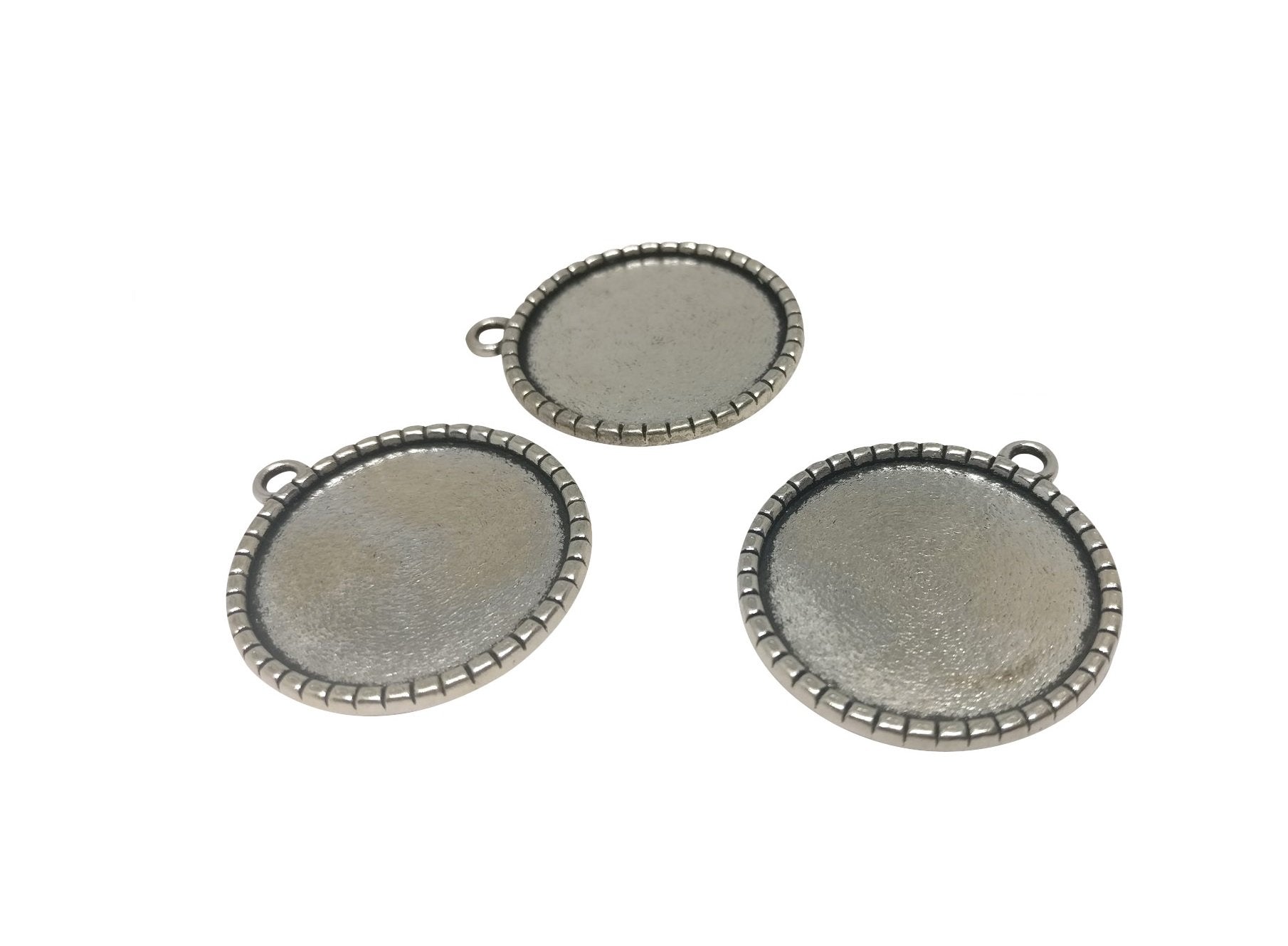 Pendant Bases & Bezels – Aumni Crafts